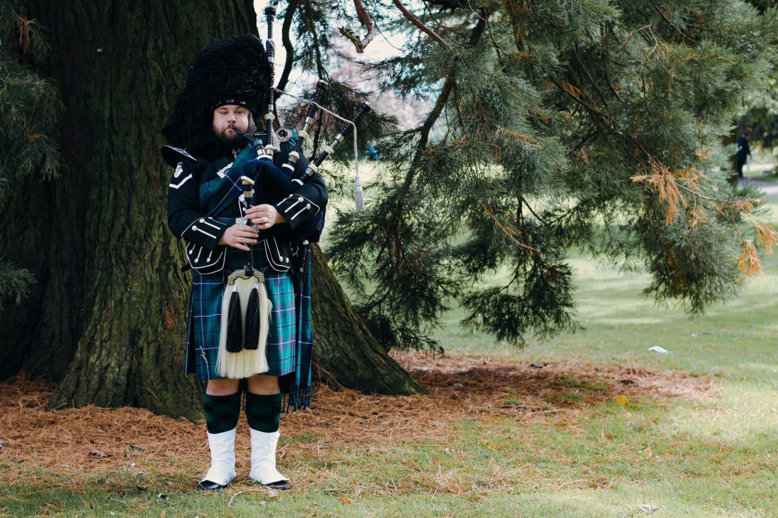Discover Bagpipes: The Soundtrack Of Scotland