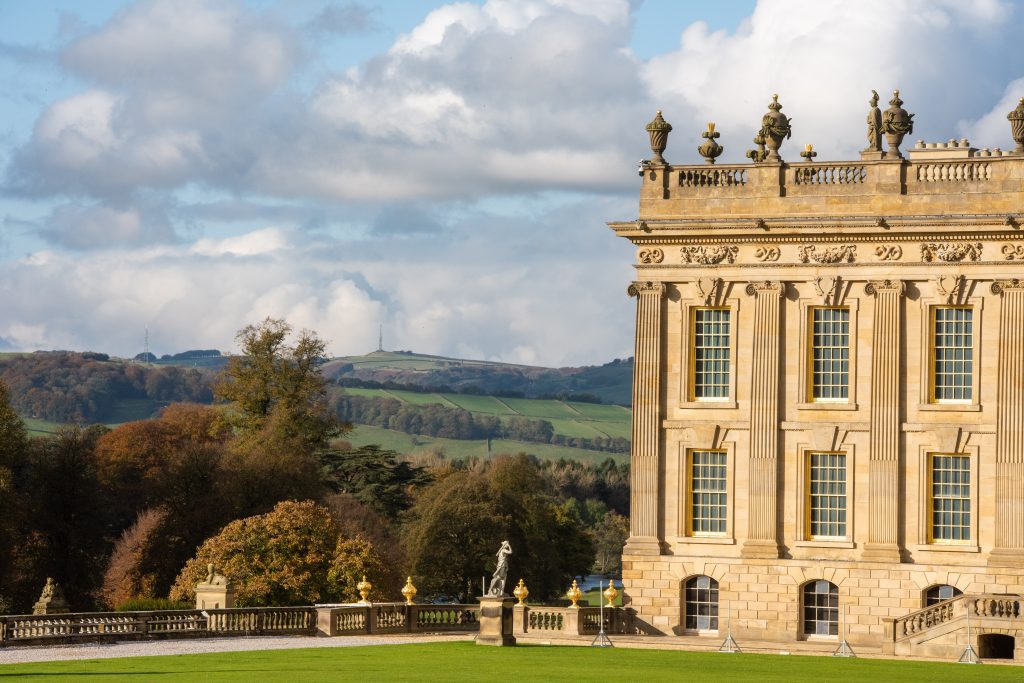 Discover England Through Customised Travel Packages